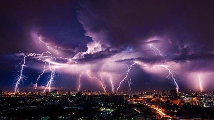 Artikel mengenai penangkal petir - Penangkal Petir